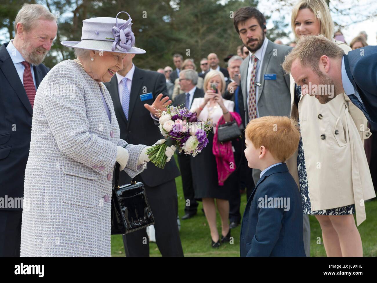 Queen elizabeth ii zsl whipsnade zoo hi-res stock photography and ...