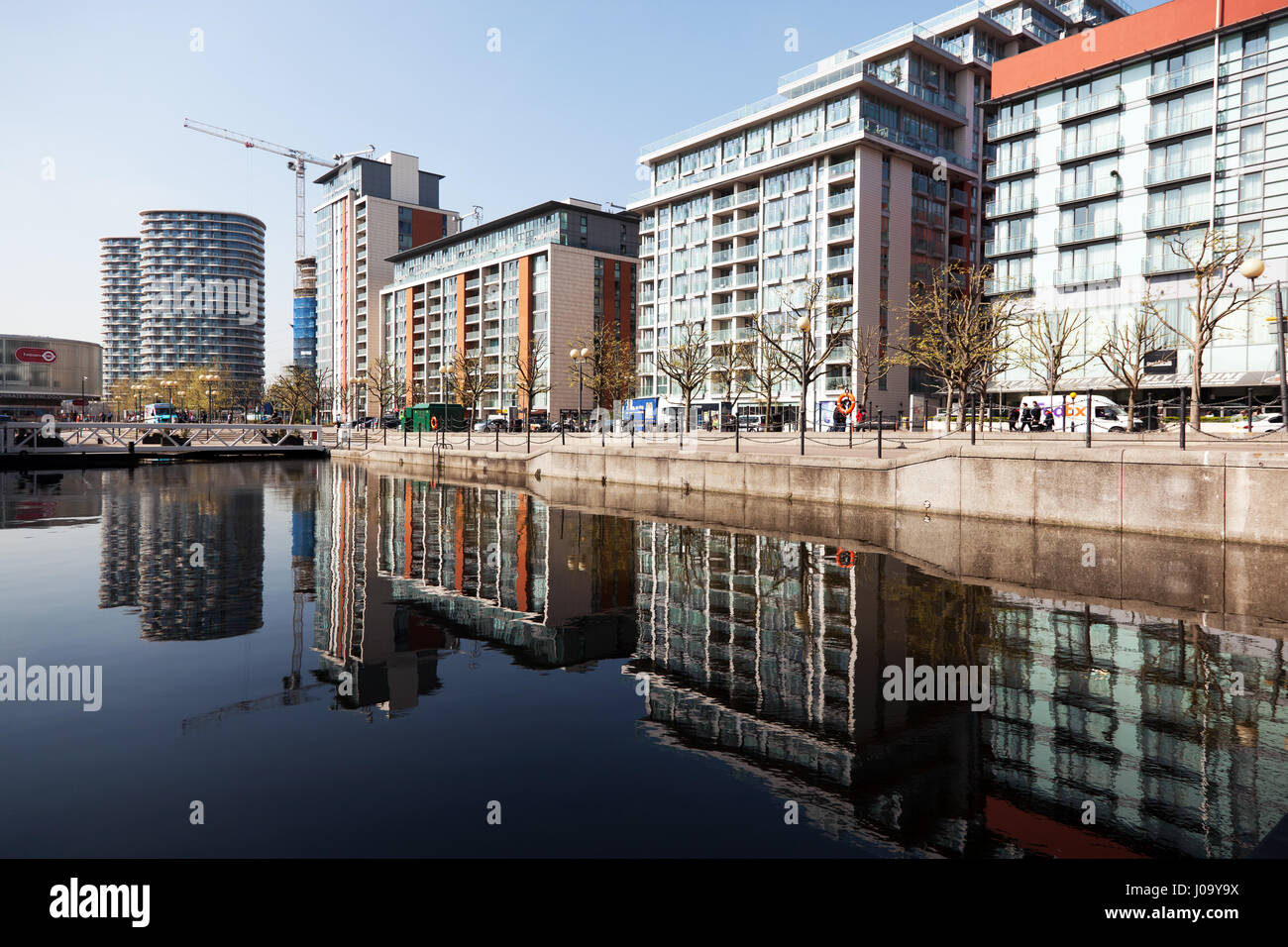 Royal Victoria Docks Western Gateway Stock Photo - Alamy