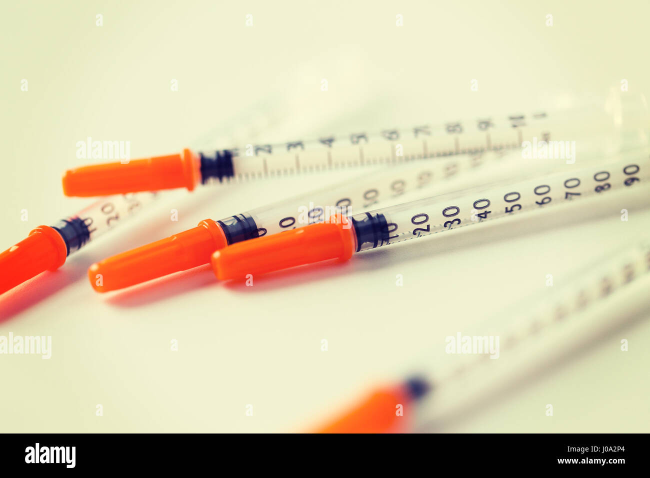 Insulin syringes hi-res stock photography and images - Alamy