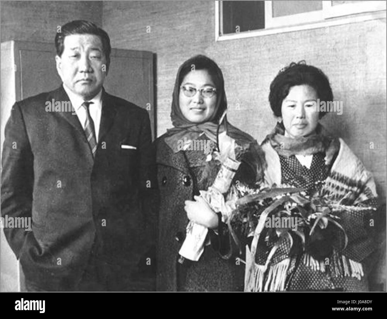 This piece explores the complex themes of conflict and emotion ...