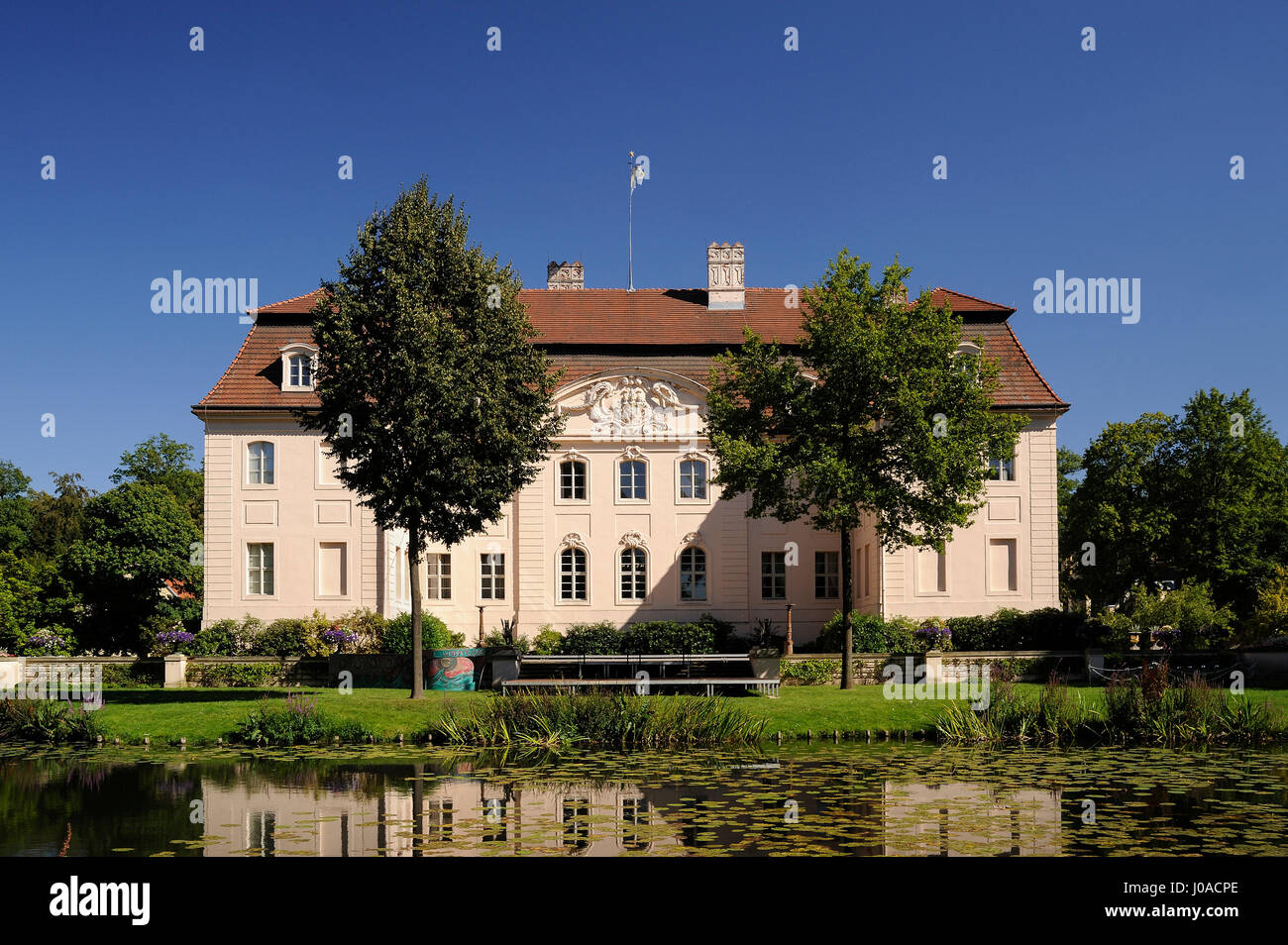 Muskau castle architecture hi-res stock photography and images - Alamy