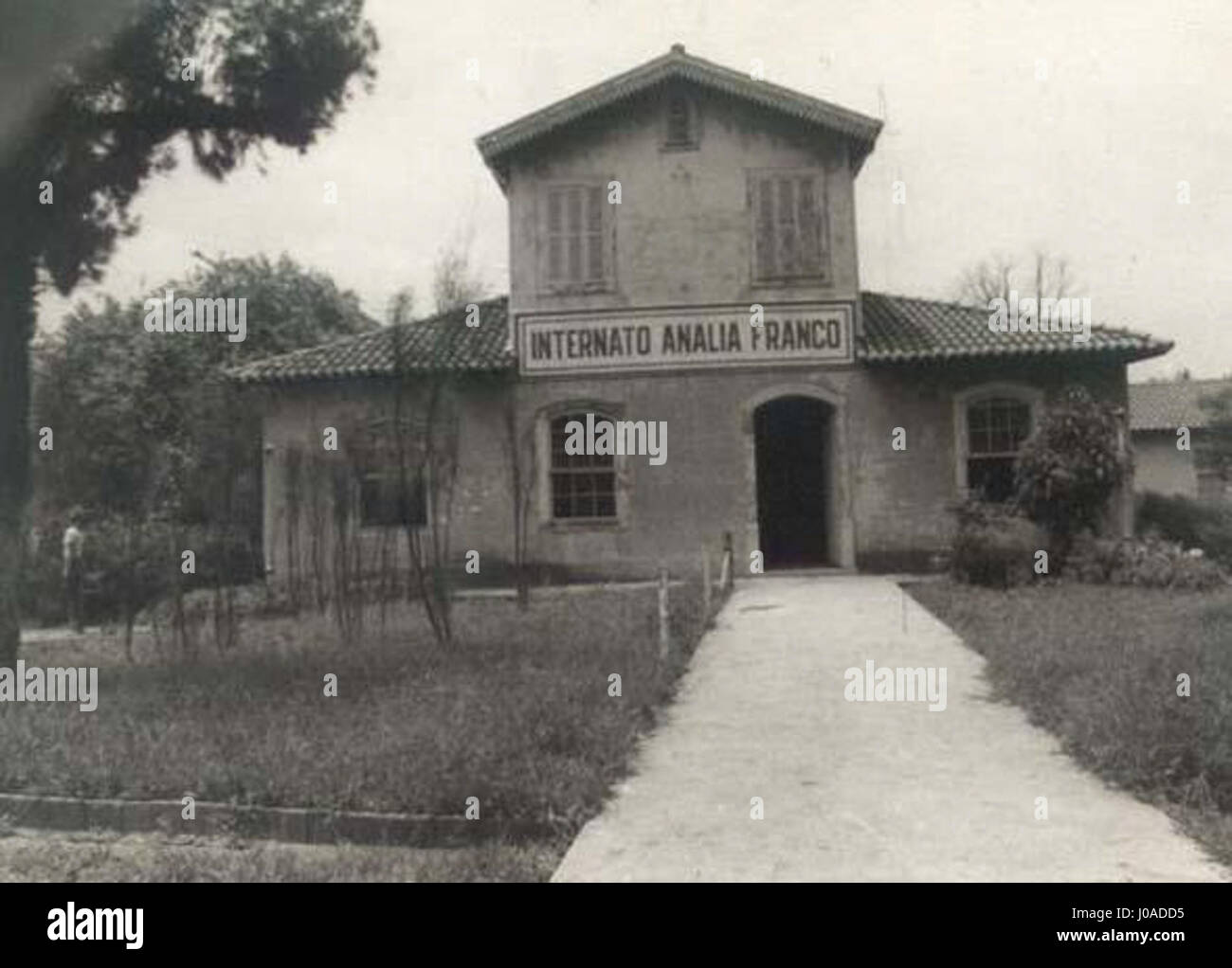 Casa do Sítio do Capão is a traditional Brazilian farmhouse located in ...