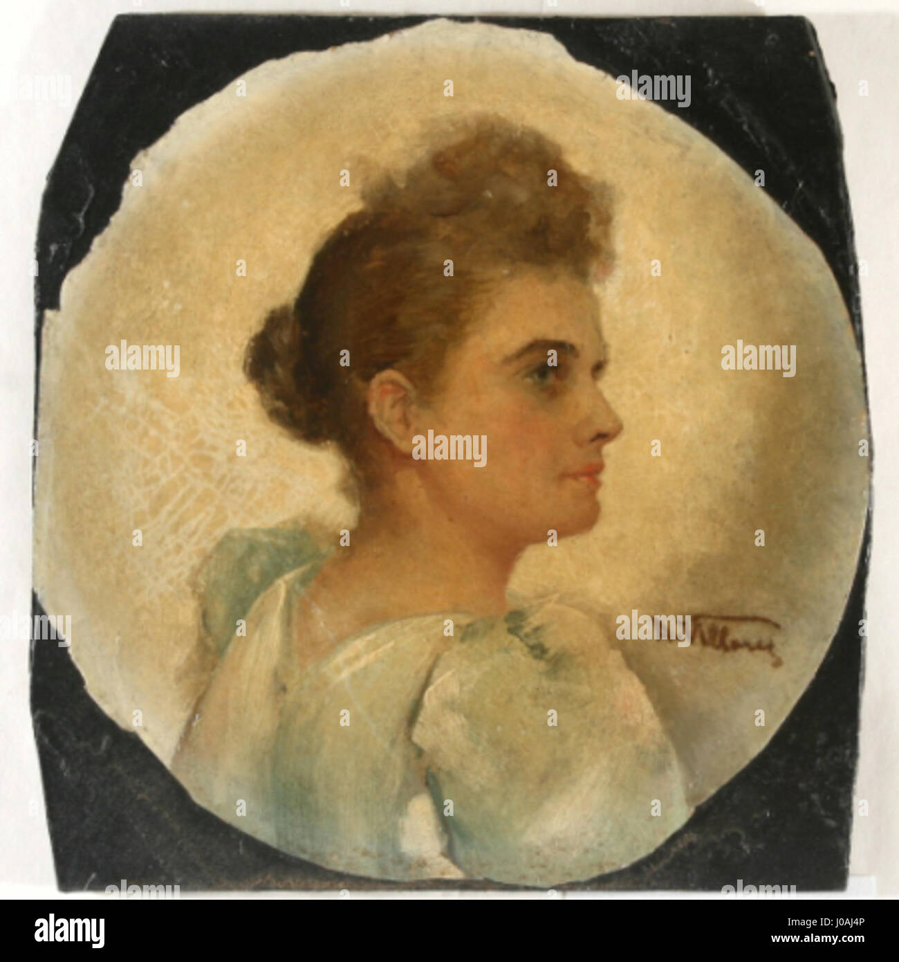 Womans profile surrounded hi-res stock photography and images - Alamy