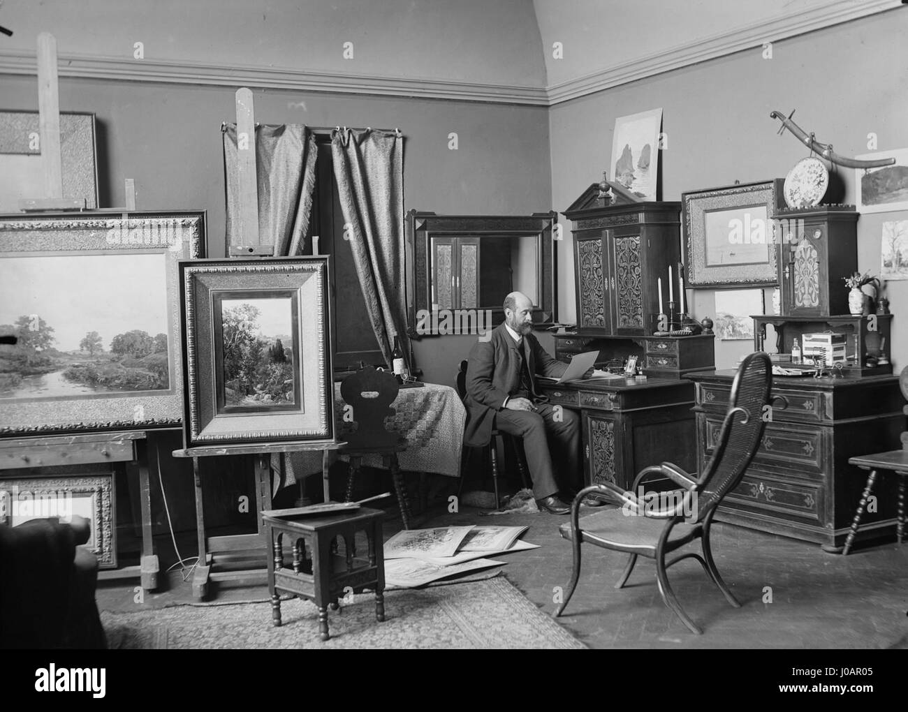 Local artist studio Black and White Stock Photos & Images - Alamy