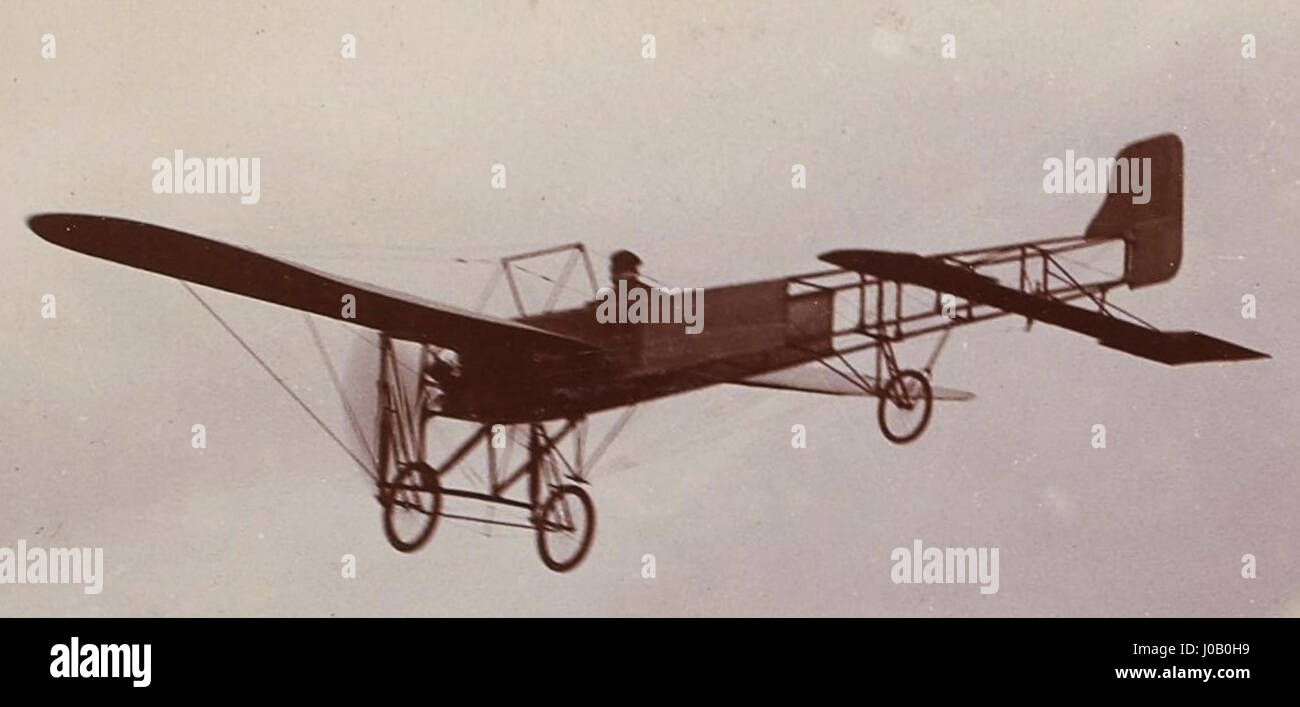 Louis Blériot’s famous flight in 1909, during which he won the Prix de ...