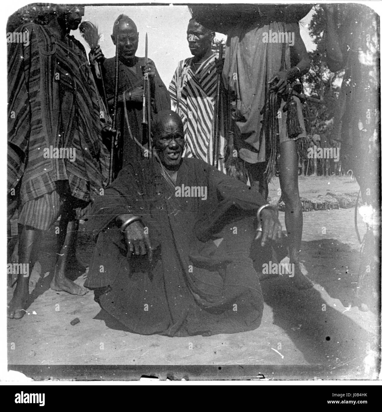 La poursuite de Samory Touré - chefs du village de NE28099zo-Zorou ...