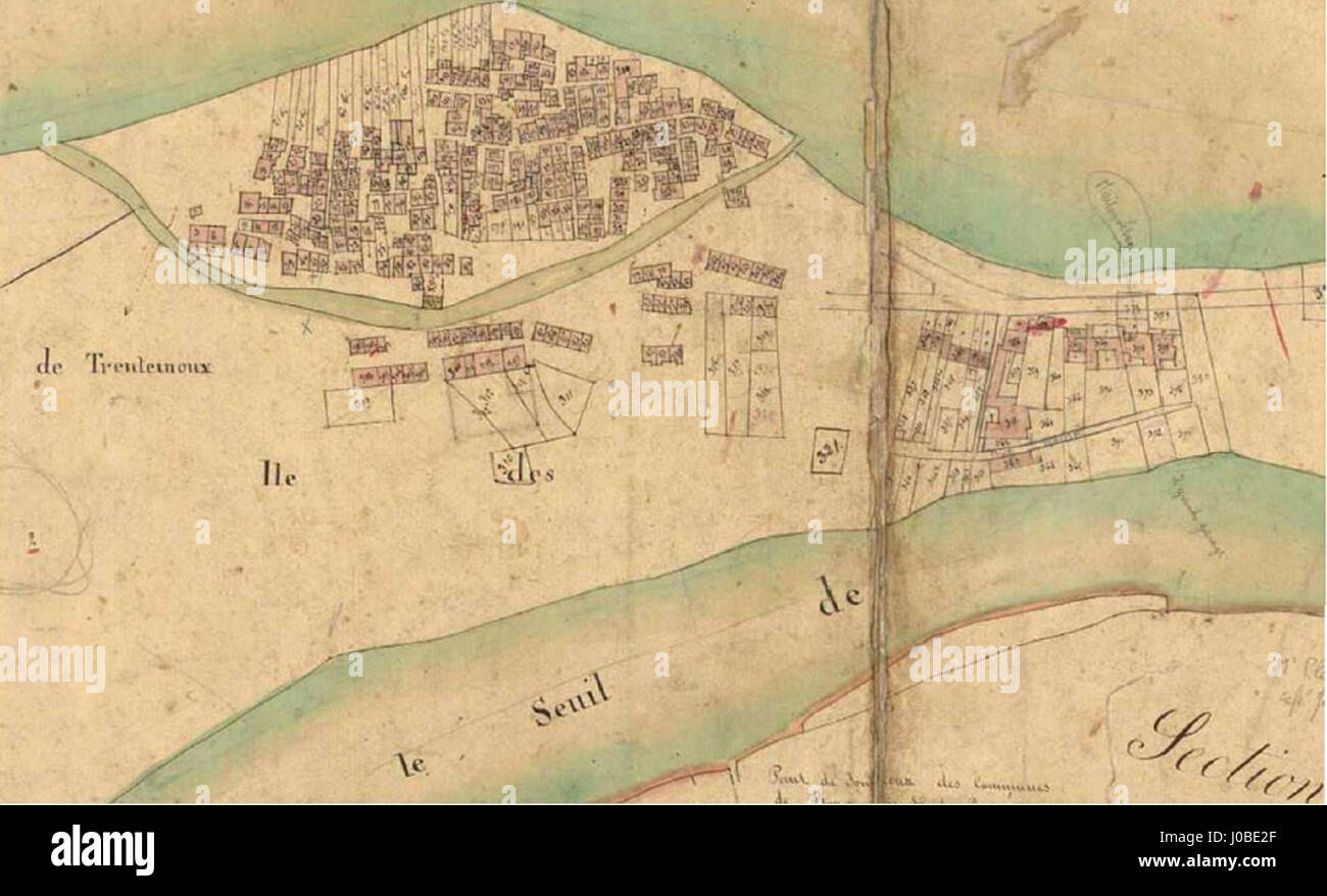 'Rezé plan cadastral 1826' is a detailed cadastral map from 1826 ...