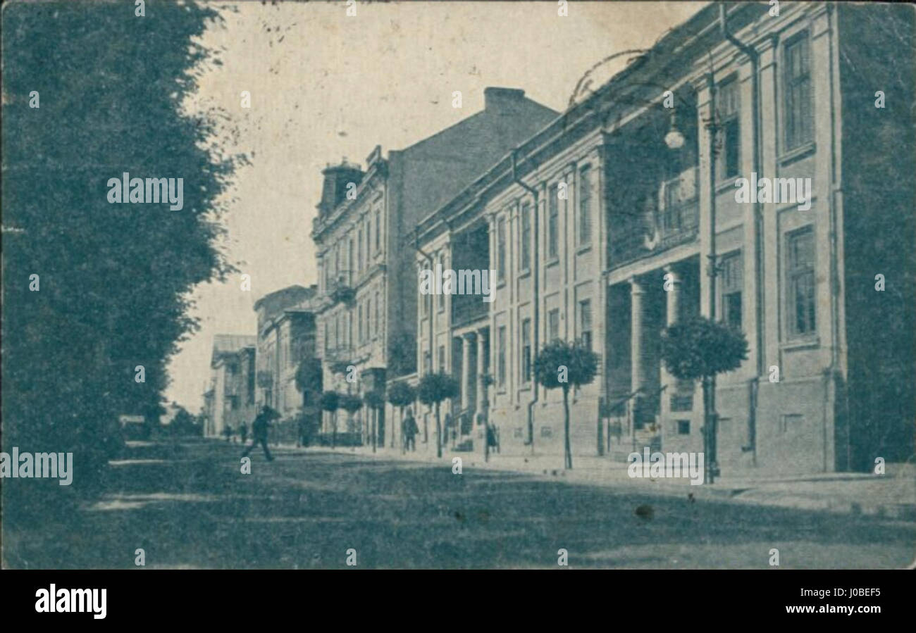 This 1917 artwork represents the Slavic deities Dazhbog and Svarog. The piece reflects the rich ...