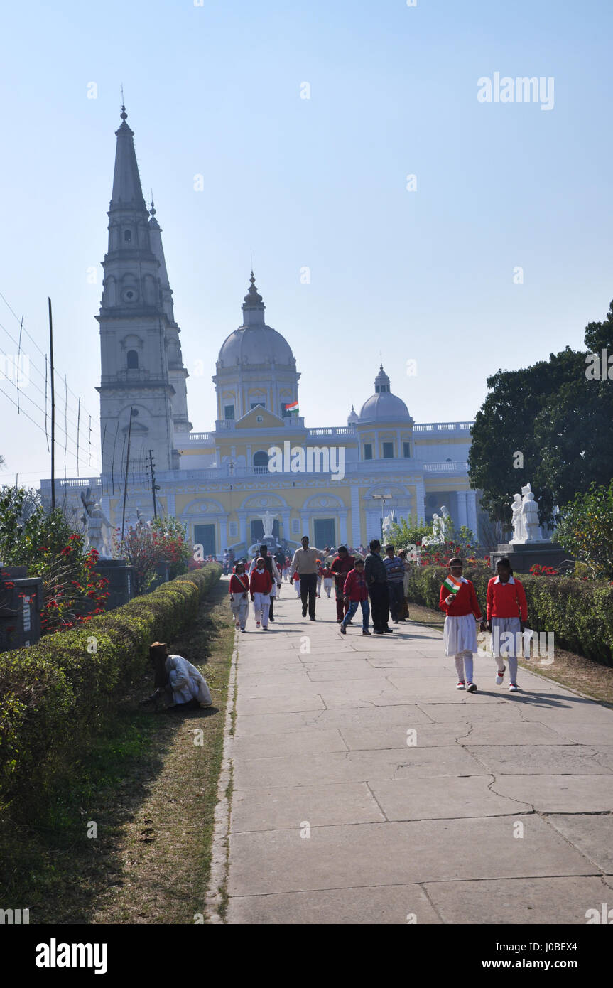 Outside View Basilica of Our Lady of Graces, Church, Sardhana, Begum's ...