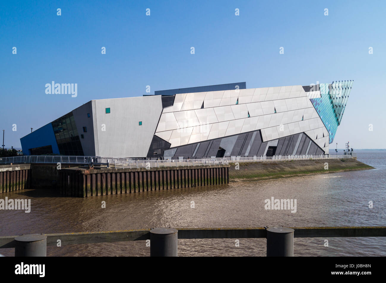 "The Deep" marine aquarium by Terry Farrell, 2002, Kingston-upon-Hull ...
