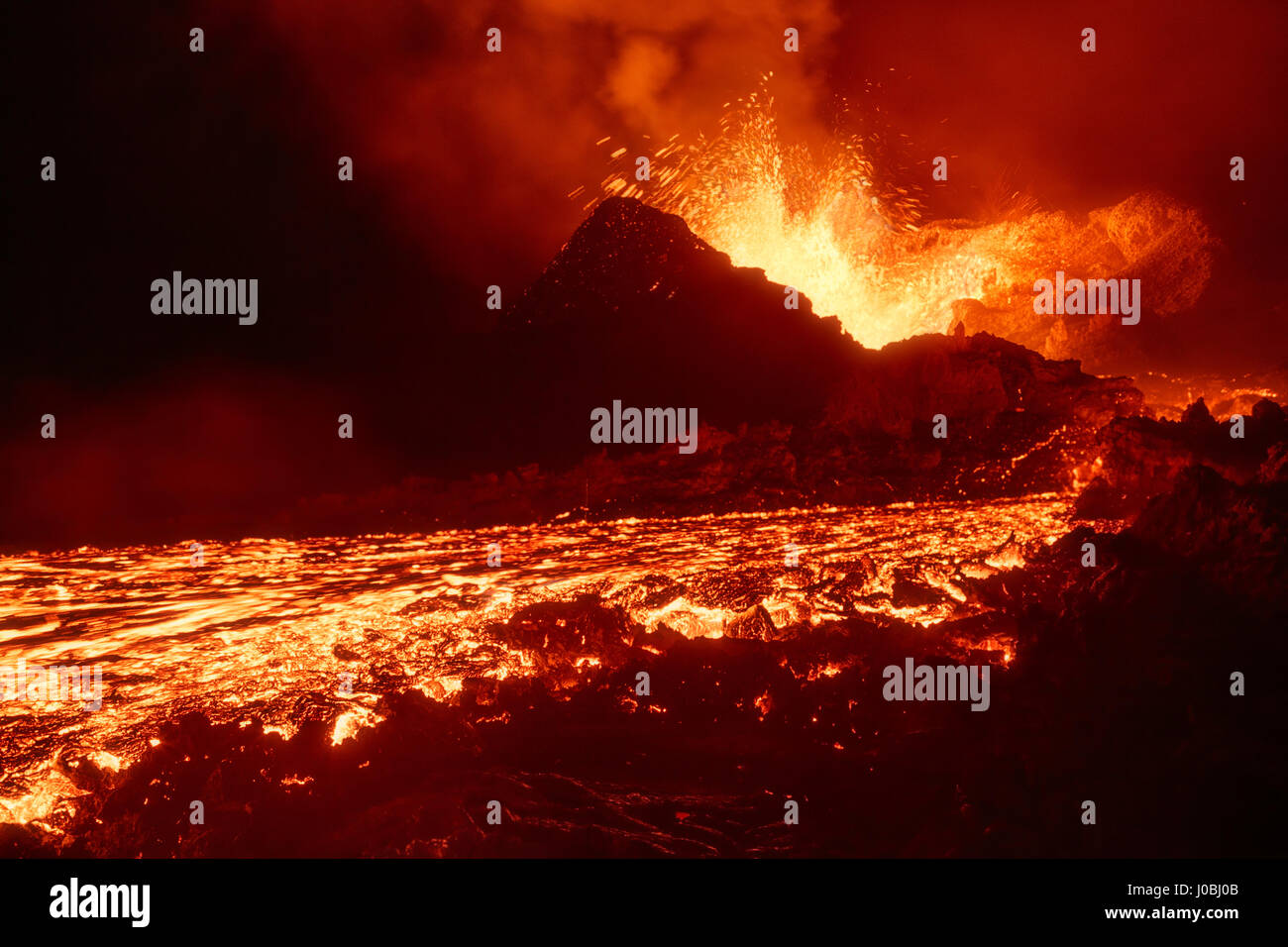 The powerful volcanic eruption lights up the night sky. HAIR-RAISING ...