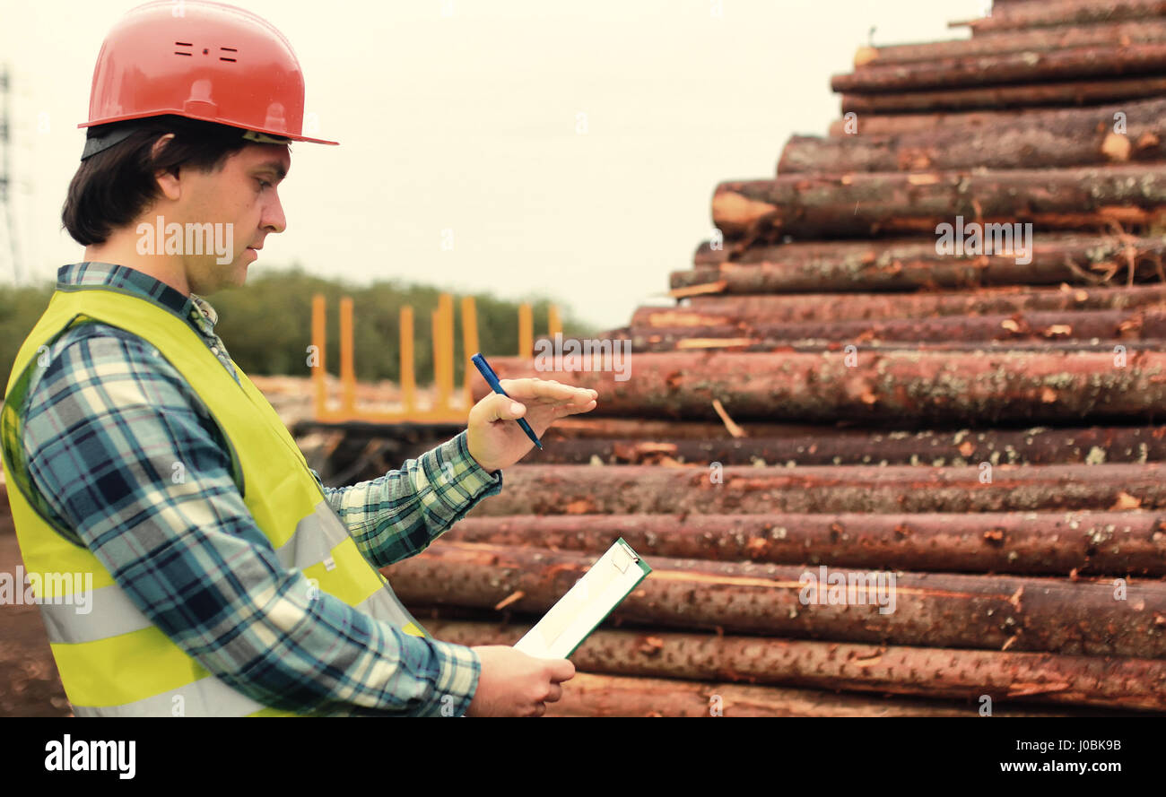 Canada logger lumber hi-res stock photography and images - Alamy