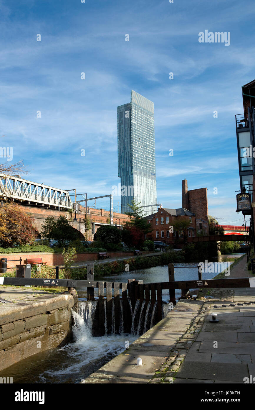 Aerial view manchester beetham tower hi-res stock photography and ...