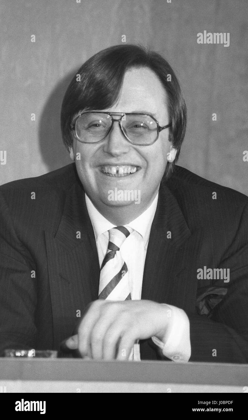 David mellor hi-res stock photography and images - Alamy