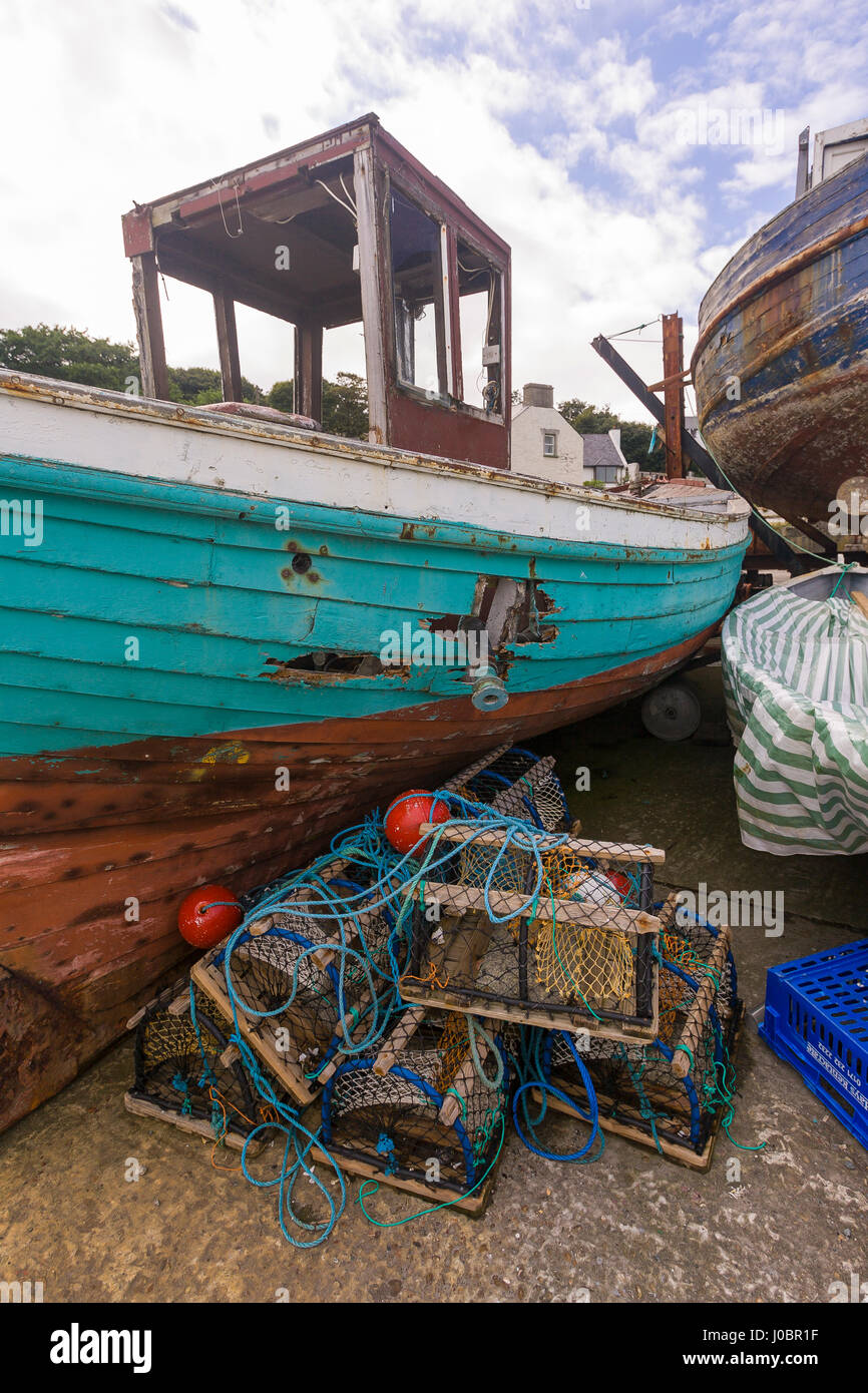 ARAN ISLAND, DONEGAL, IRELAND - Old boat, Aranmore or Aran Island Stock ...