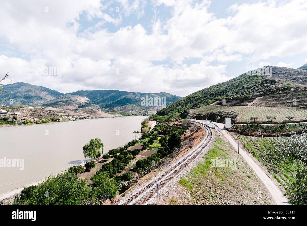 Douro train track, in the Douro Valley. Portugal Stock Photo - Alamy