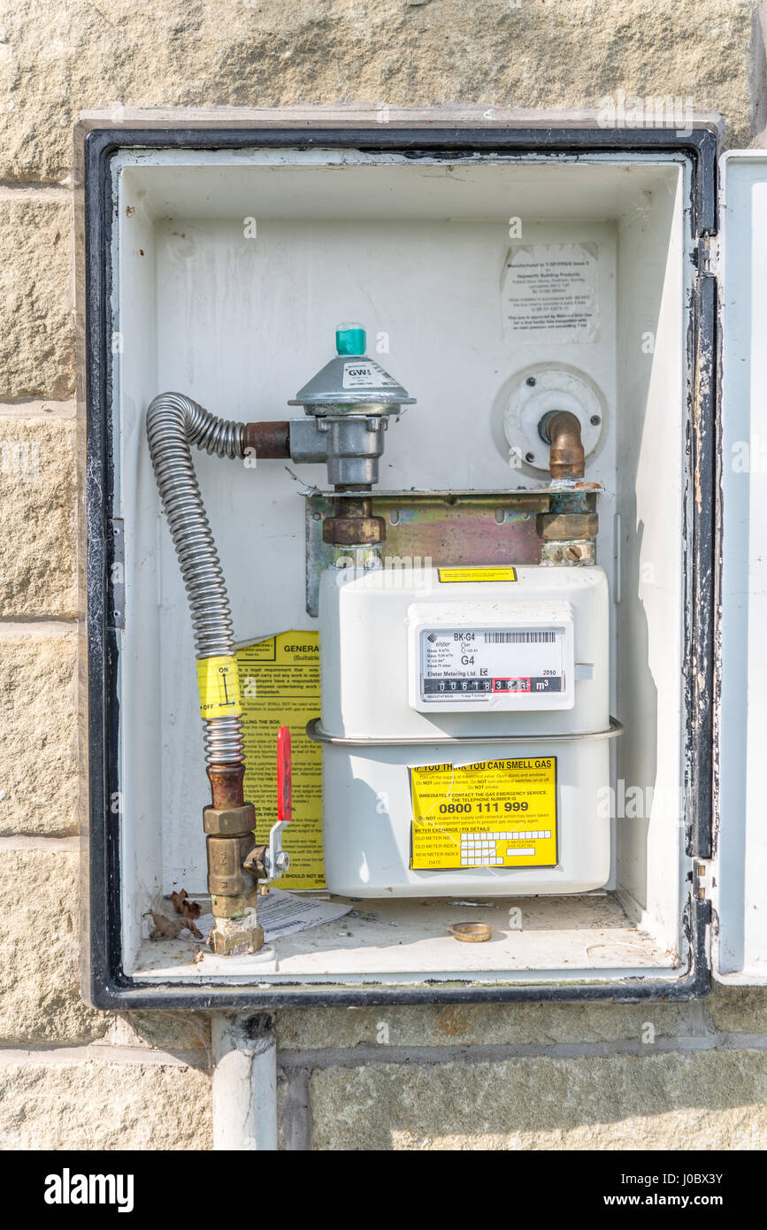 Gas meter in the UK Stock Photo - Alamy