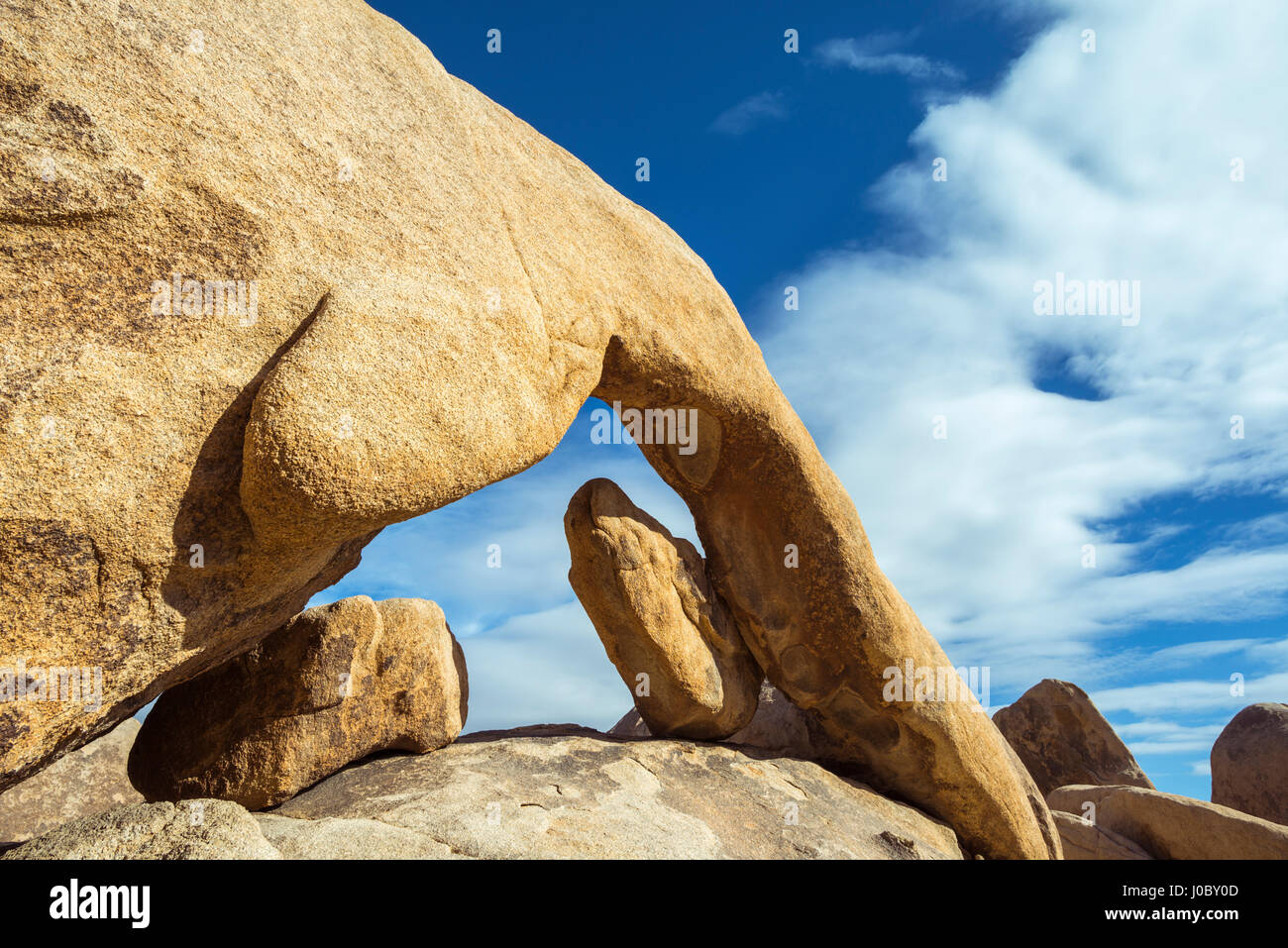 Close up of Arch Rock. Joshua Tree National Park, California, USA Stock ...