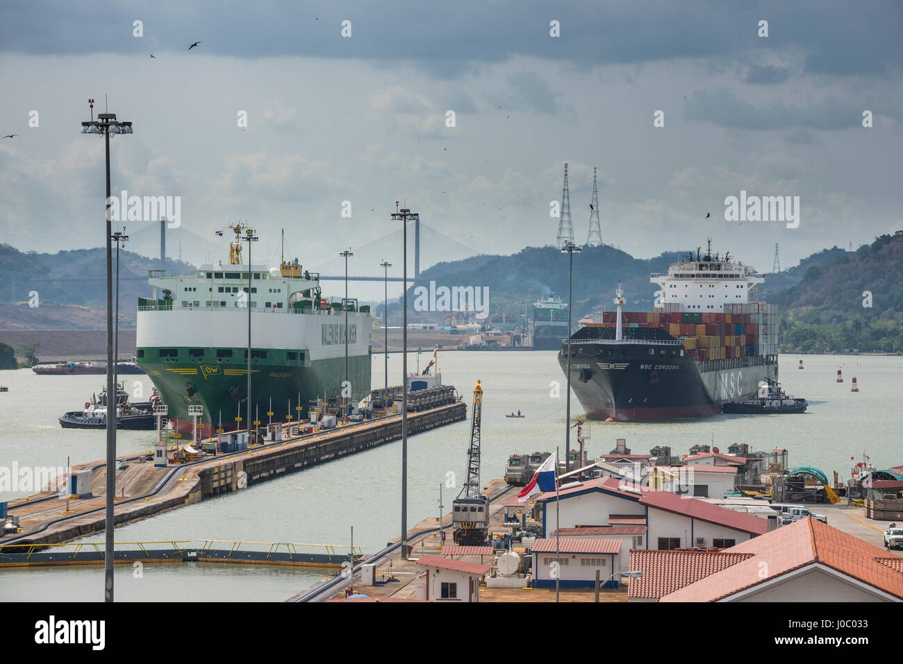 Ship at the panama canal docks hi-res stock photography and images - Alamy