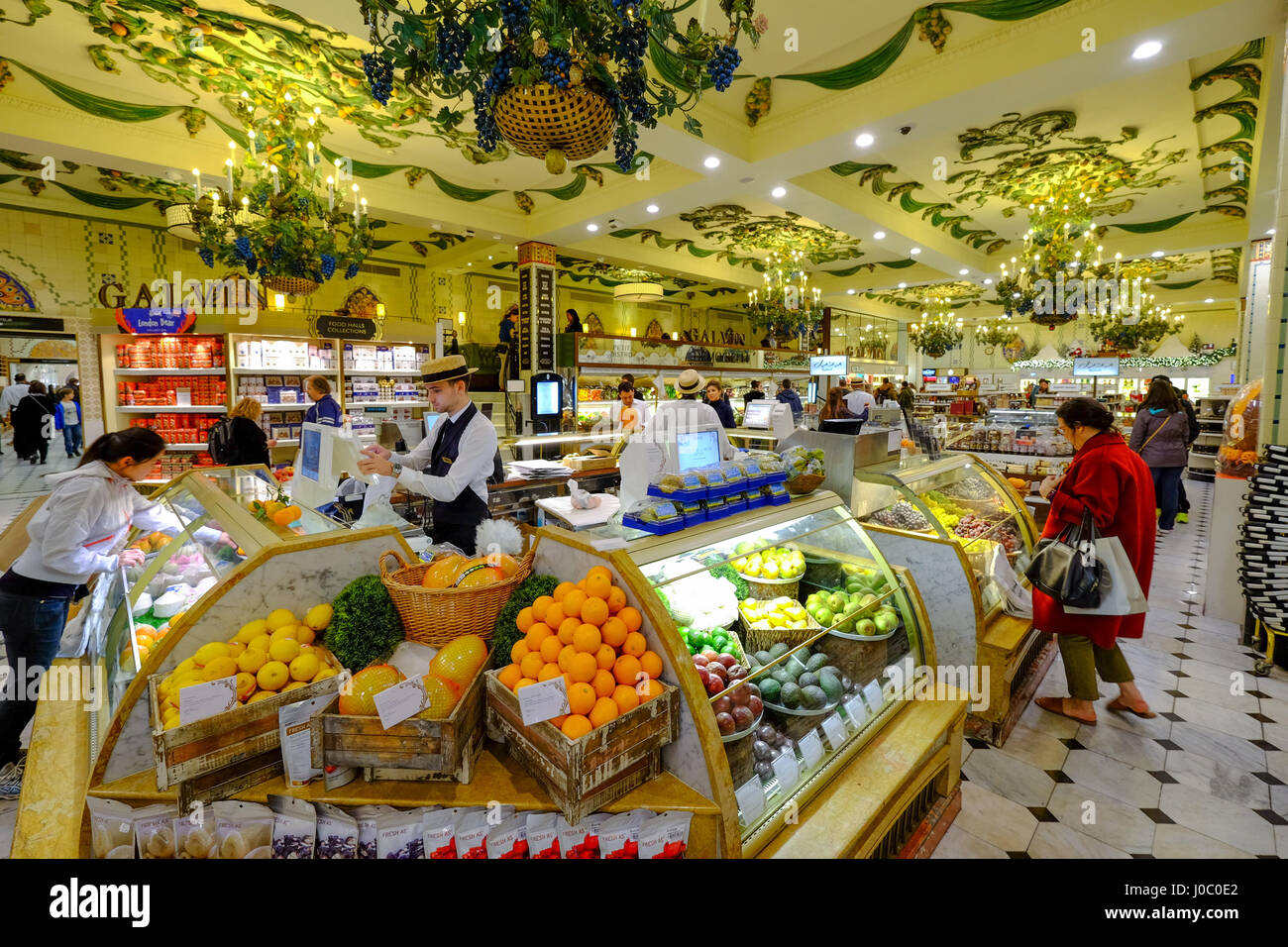 Fruit and Vegetable Hall, Harrods department store, London, England, UK ...