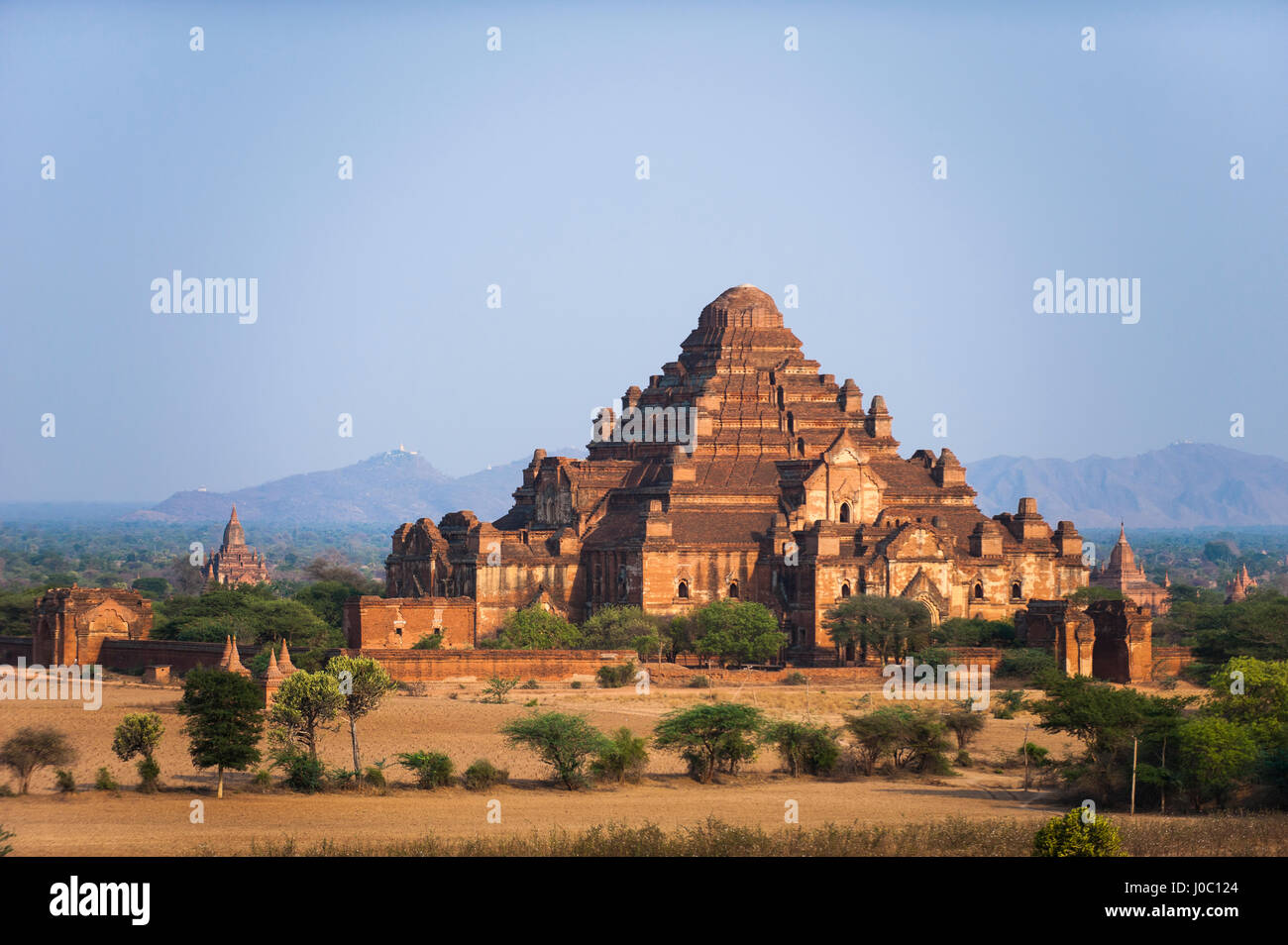 One of the many temples at Bagan (Pagan), Myanmar (Burma), Asia Stock ...