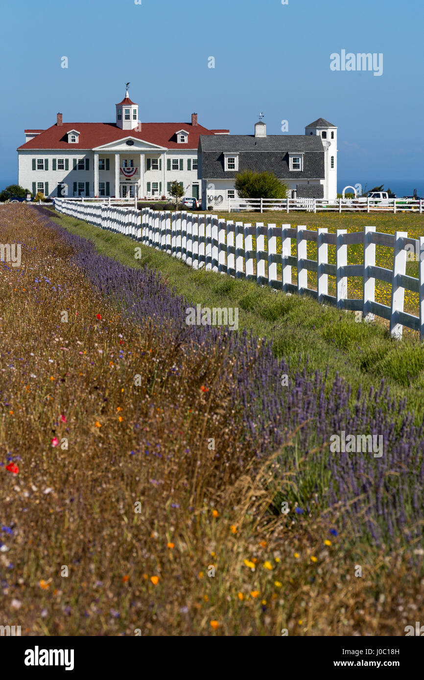 Historical george washington inn hi-res stock photography and images ...