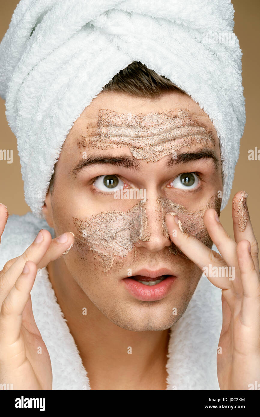 Scrub model hi-res stock photography and images - Alamy