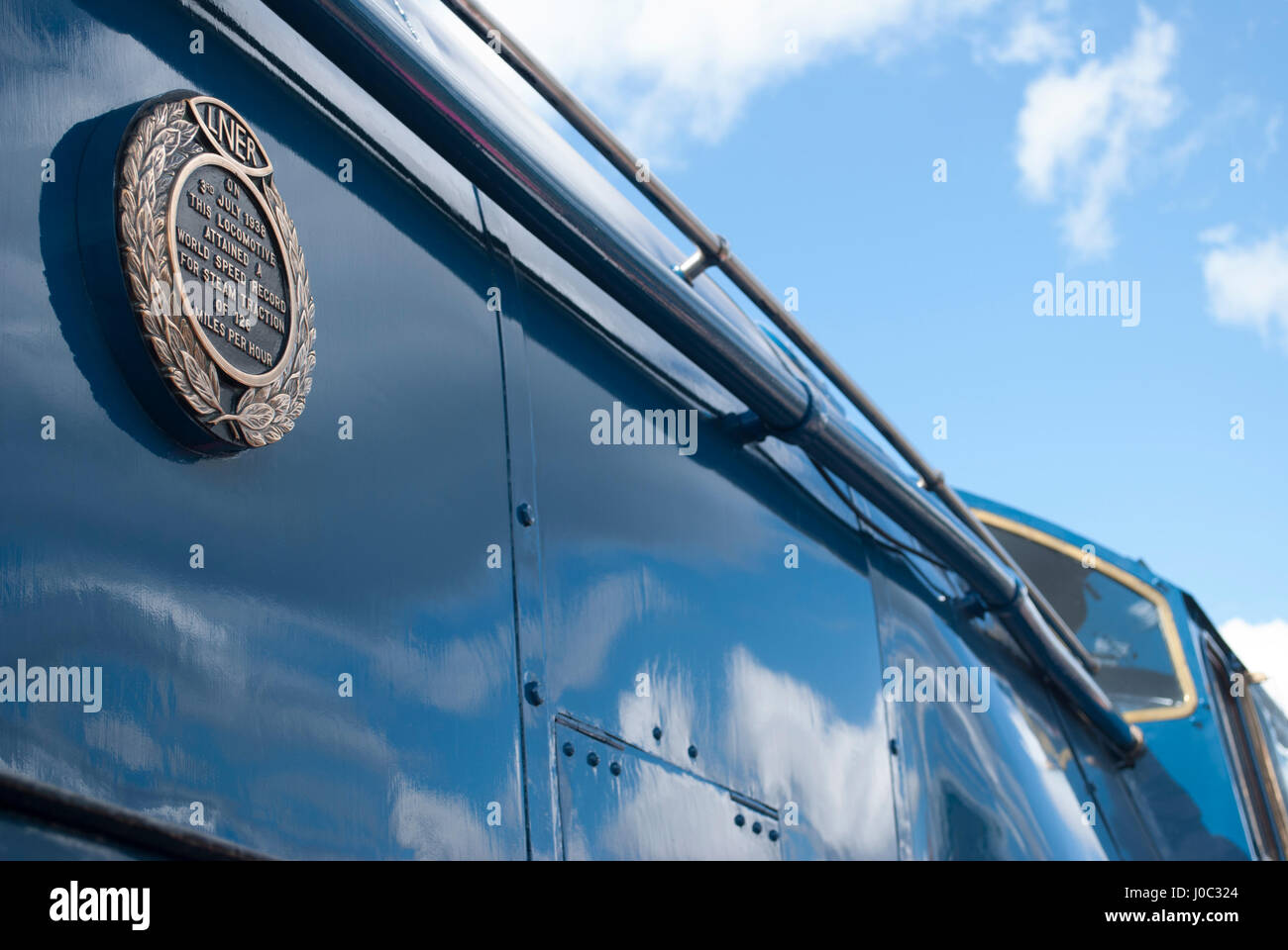 Mallard steam train Stock Photo - Alamy