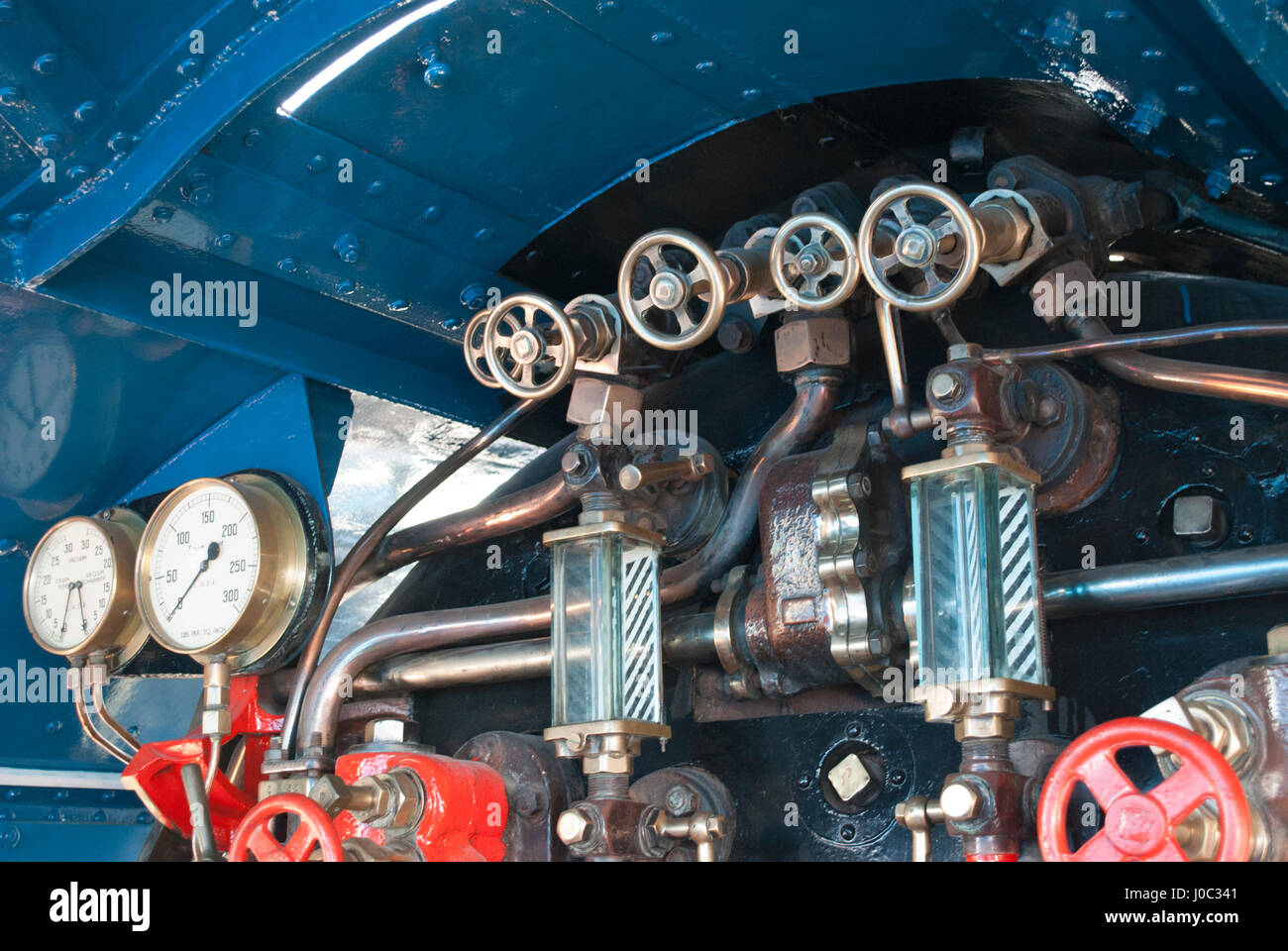 Mallard steam train Stock Photo - Alamy