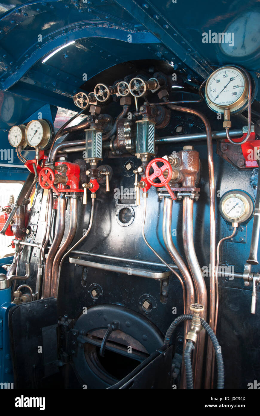 Mallard steam train Stock Photo - Alamy