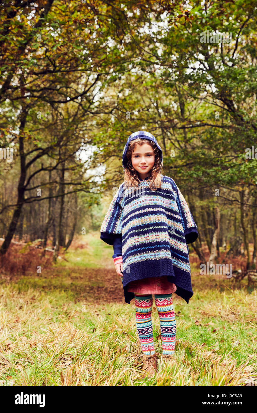 Young girl in country setting hi-res stock photography and images - Alamy