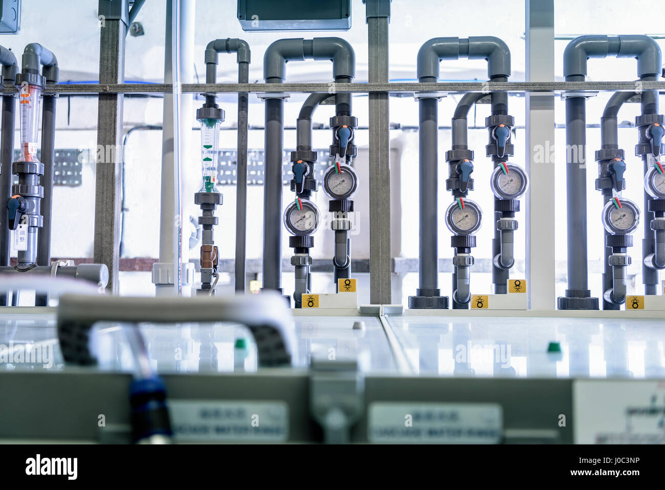 Circuit board manufacturing hi-res stock photography and images - Alamy