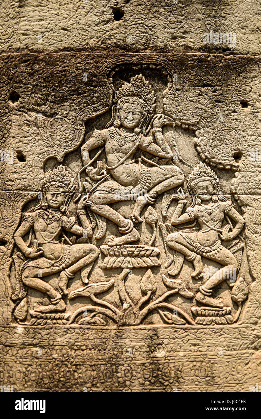 Sculptures of apsara dancers on temple, Angkor Wat Cambodia Stock Photo ...