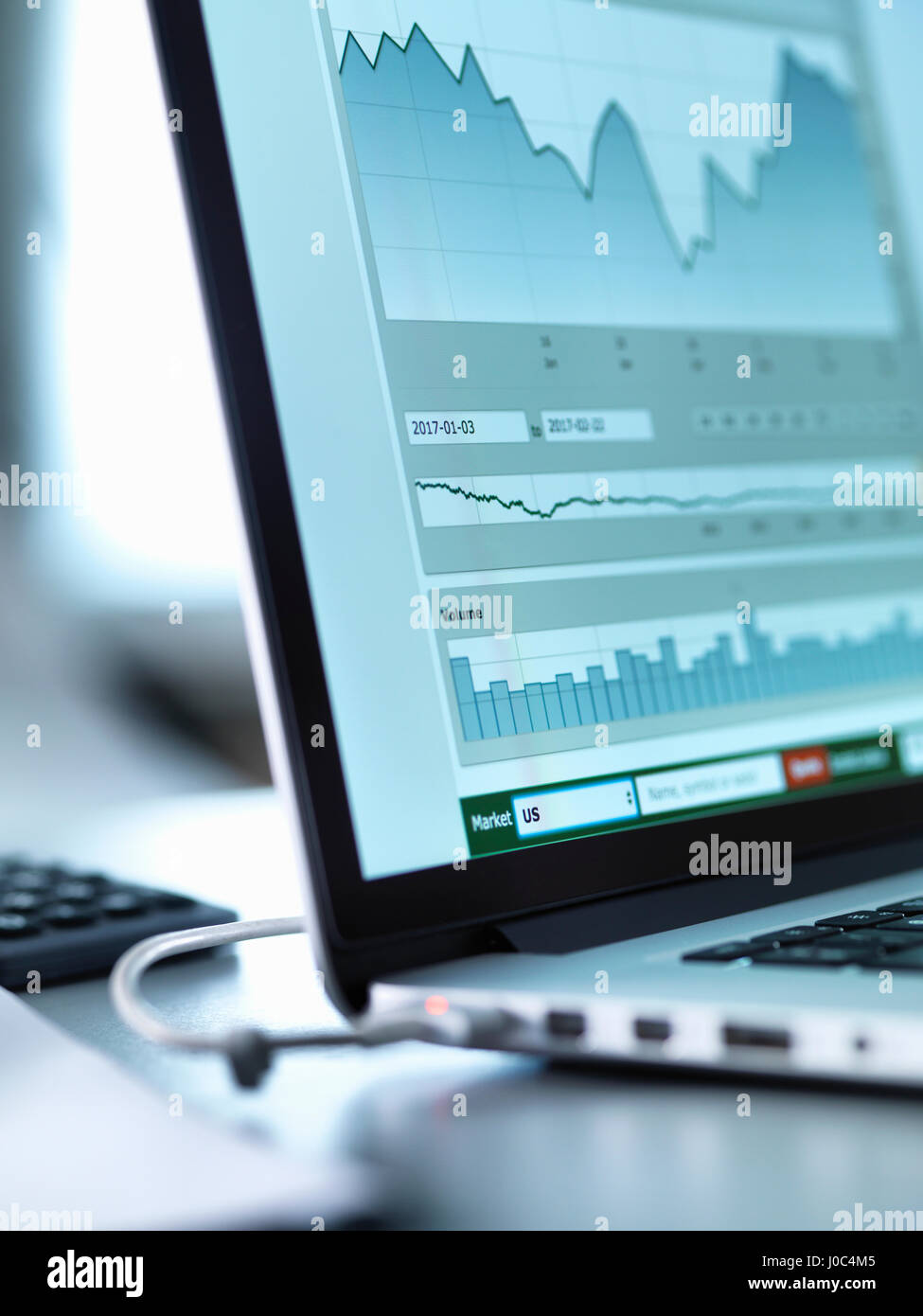 Portfolio office hi-res stock photography and images - Alamy