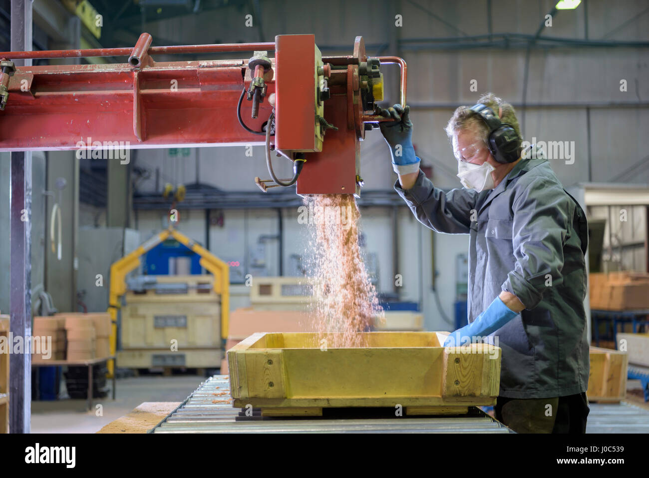 Casting machine hi-res stock photography and images - Alamy