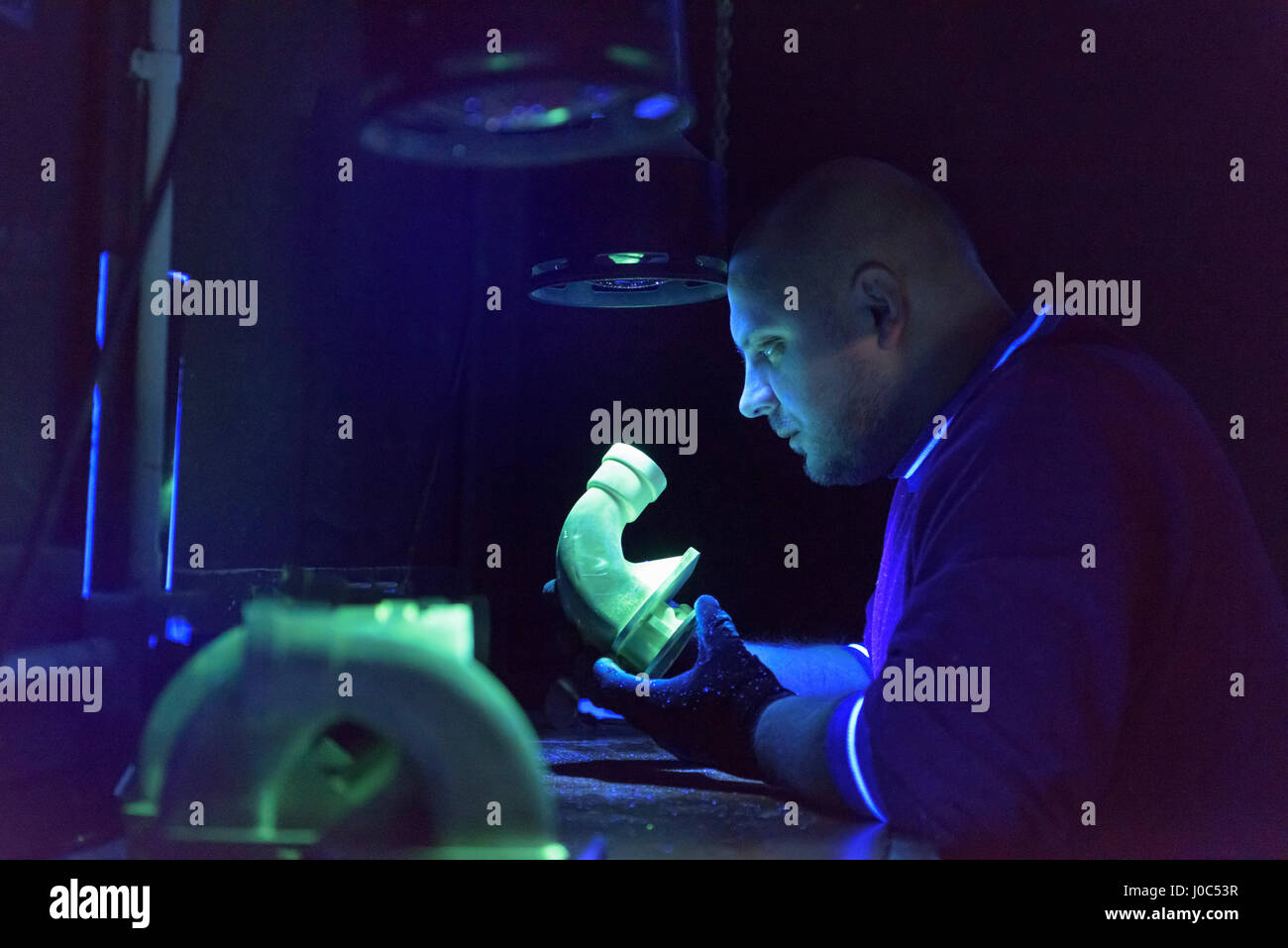 Light casting hi-res stock photography and images - Alamy