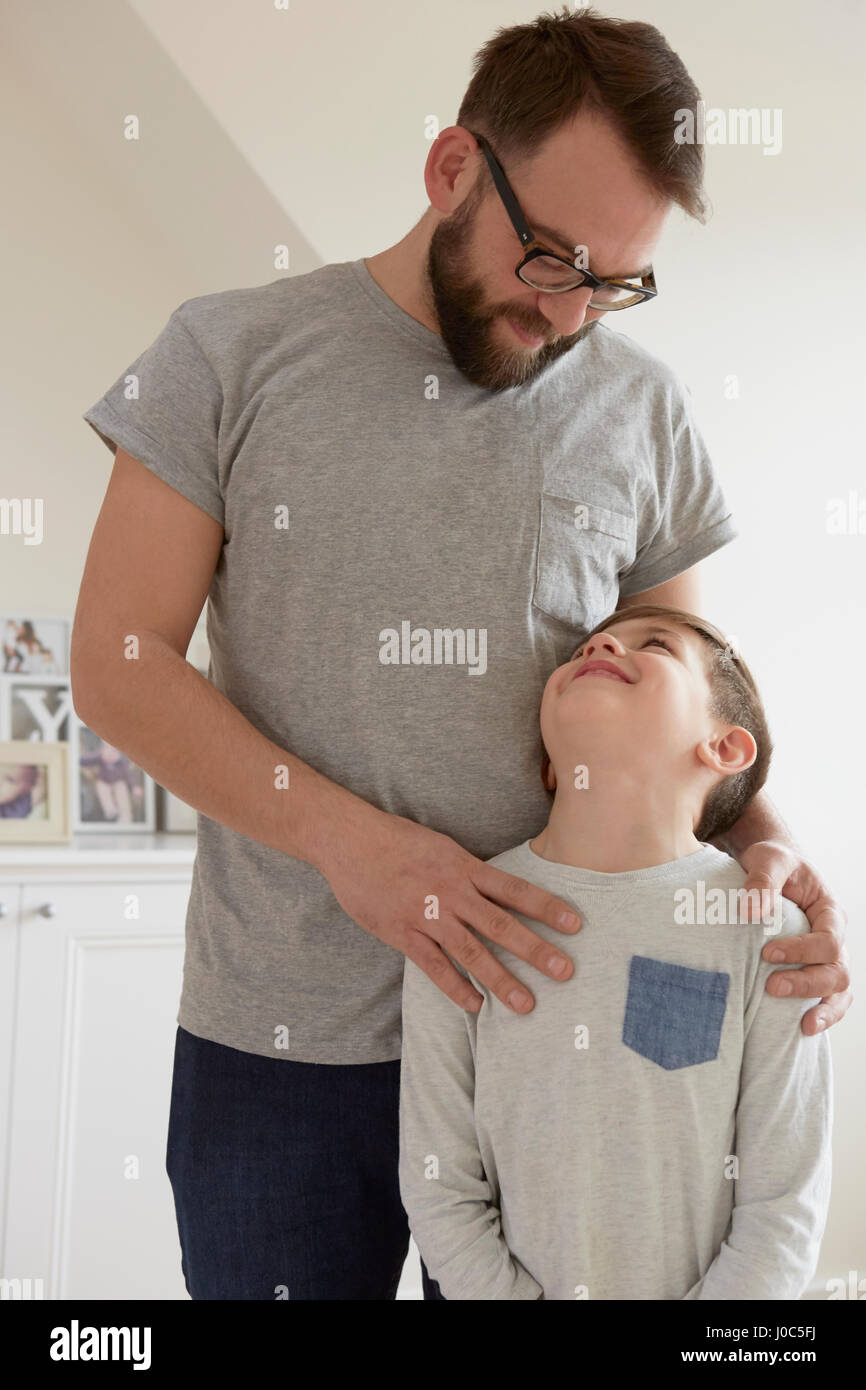 Hand on fathers shoulder hi-res stock photography and images - Alamy
