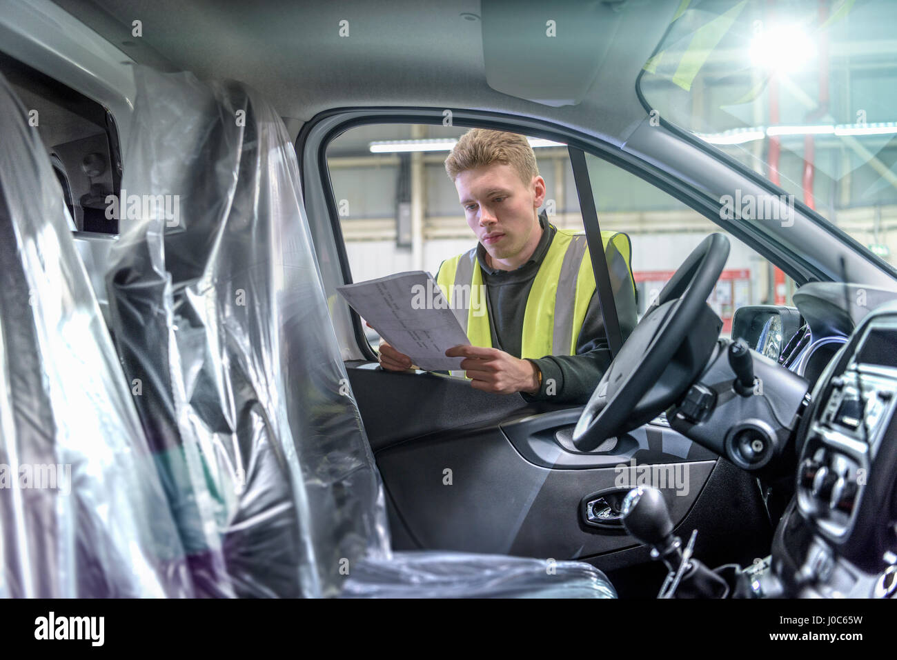 Vehicle interior hi-res stock photography and images - Alamy
