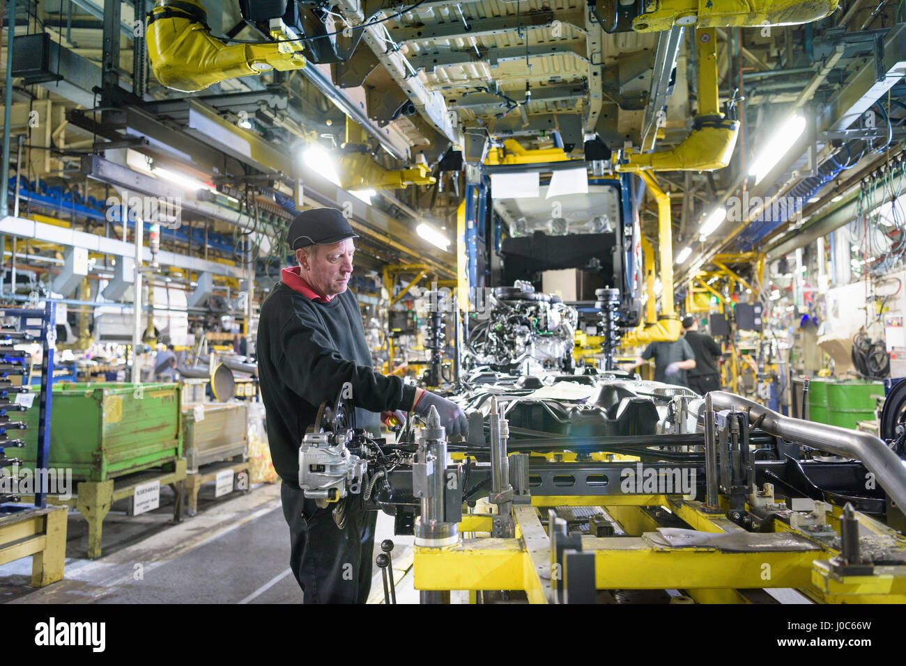 Car workers luton hi-res stock photography and images - Alamy