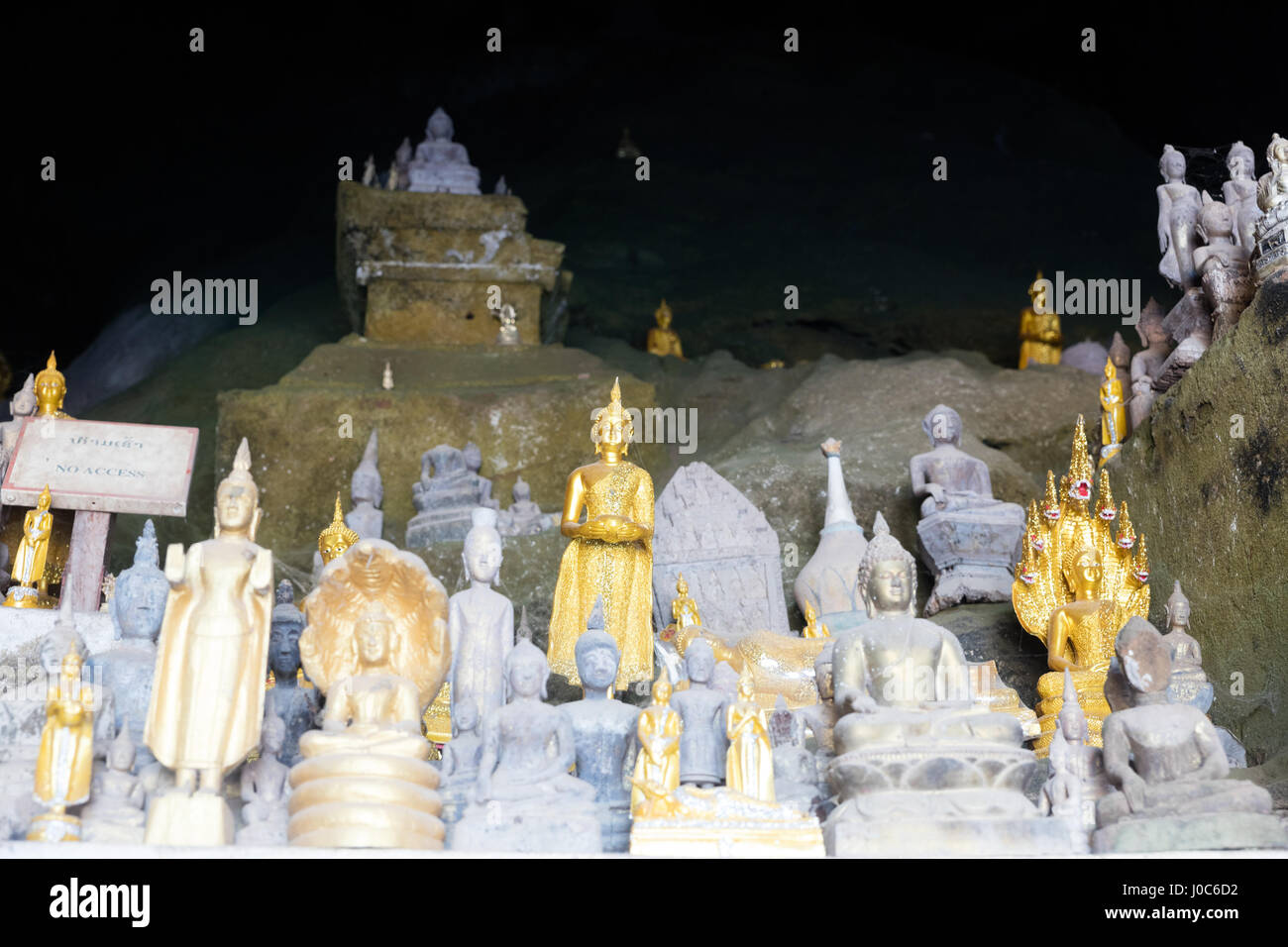 Lao cave temple hi-res stock photography and images - Alamy