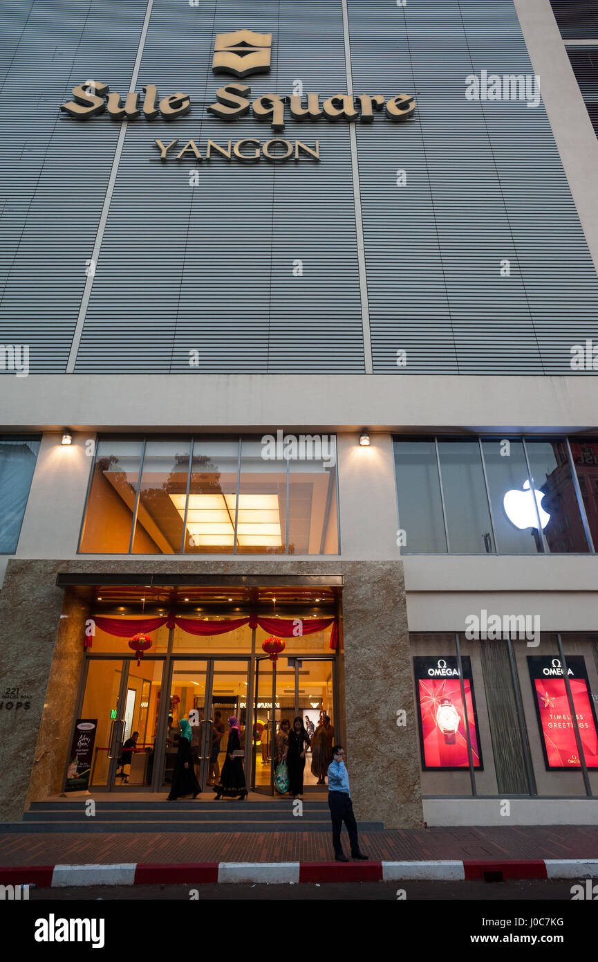 28.01.2017, Yangon, Republic of the Union of Myanmar, Asia - A view of ...