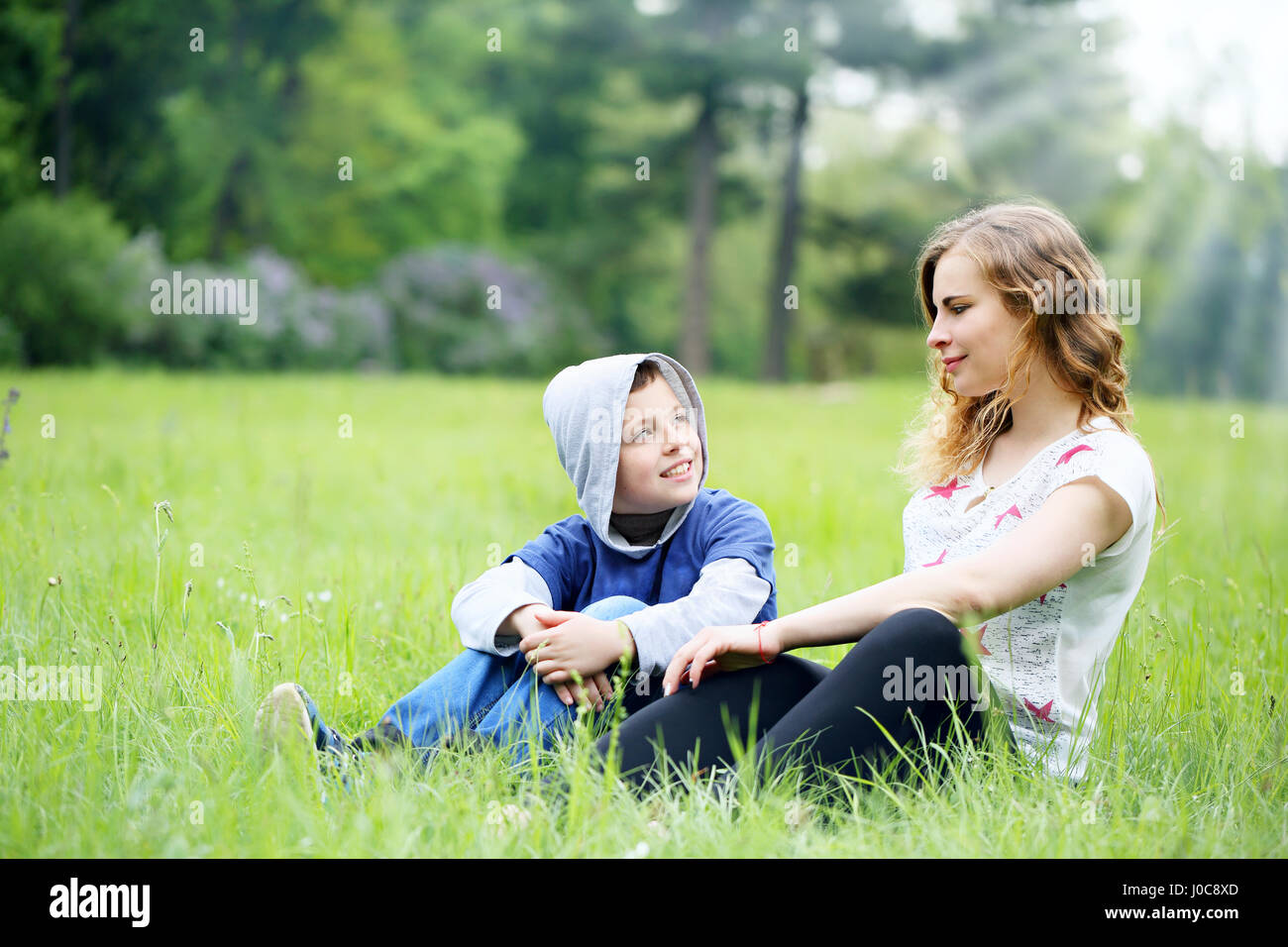 Son with mum talking hi-res stock photography and images - Alamy