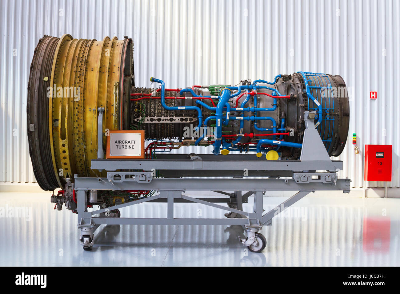 Aircraft turbine hi-res stock photography and images - Alamy