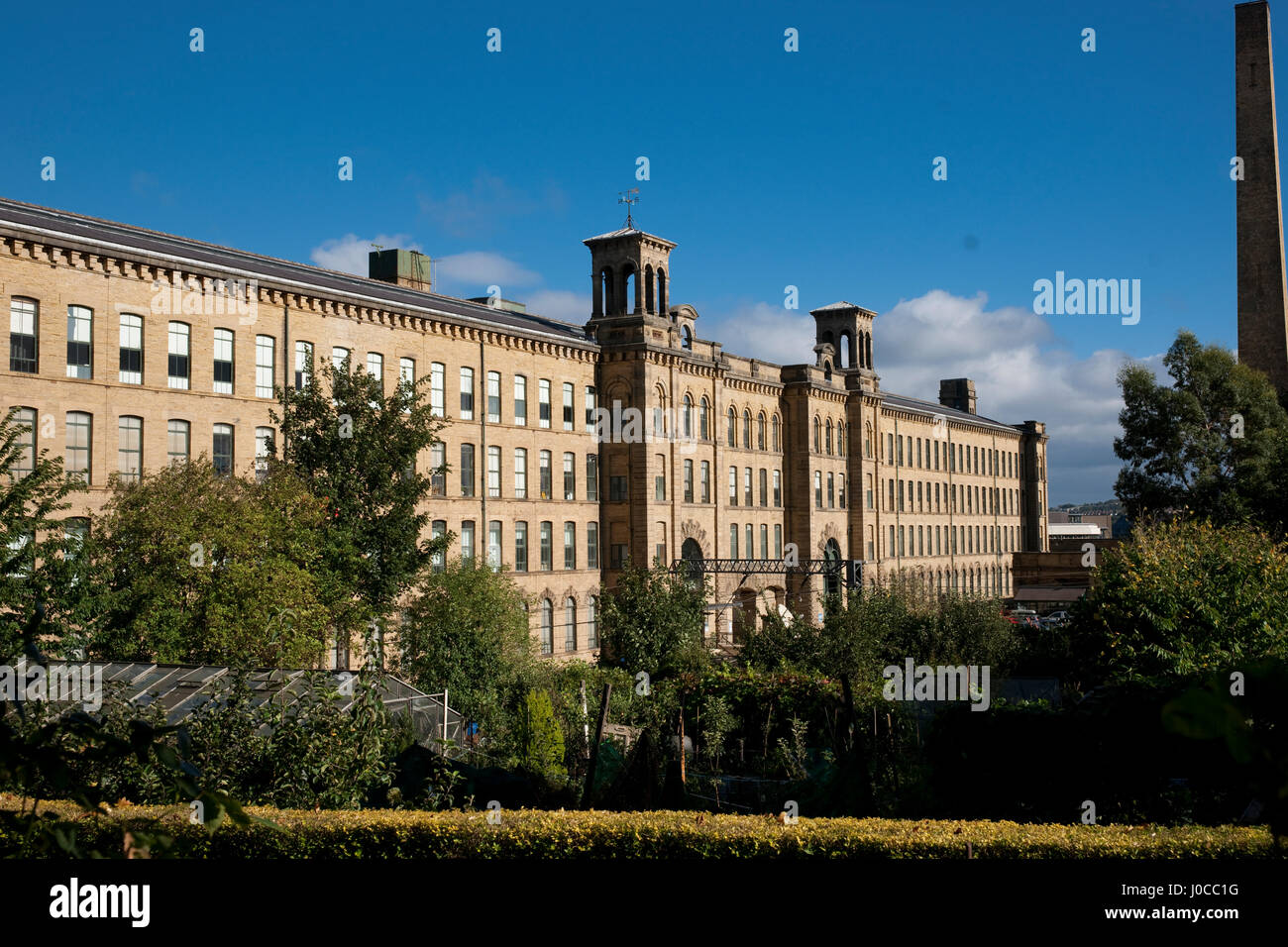Salts mill david hockney hi-res stock photography and images - Alamy