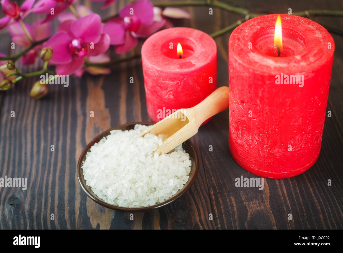 Spa products aromatic candles hi-res stock photography and images - Alamy