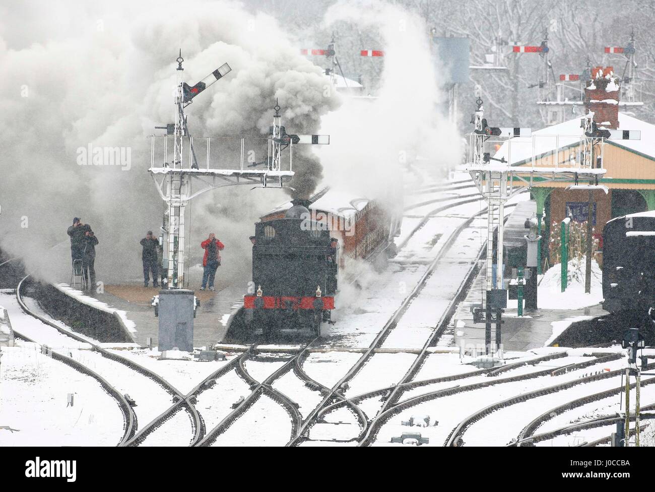 Bluebell railway snow hi-res stock photography and images - Alamy