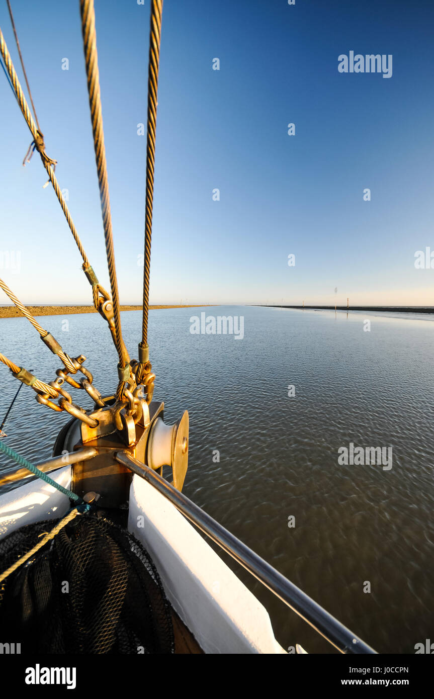 Cutter boat hi-res stock photography and images - Alamy