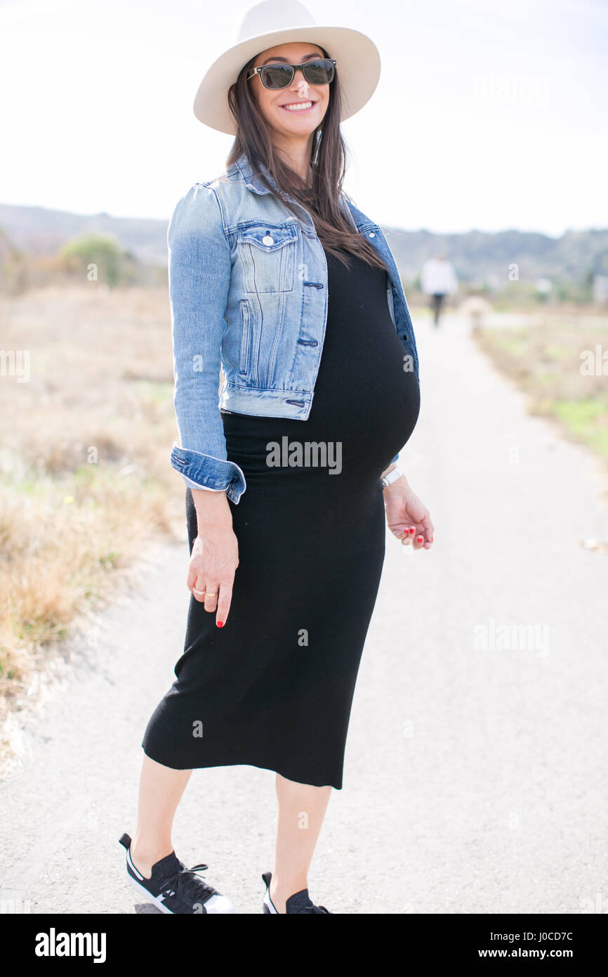 Mature woman pregnant hi-res stock photography and images - Alamy