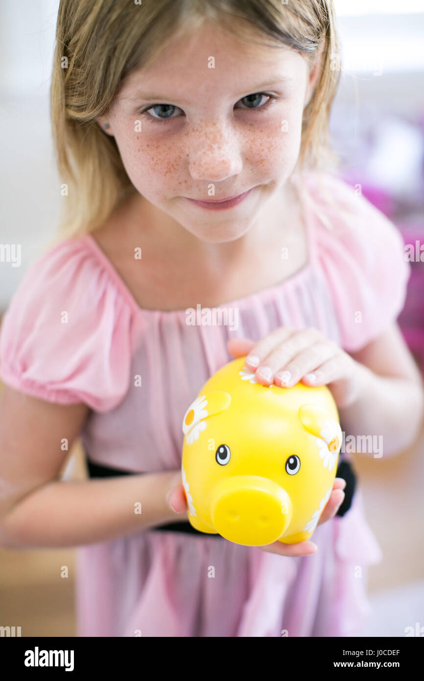 Portrait girl with freckles hi-res stock photography and images - Alamy