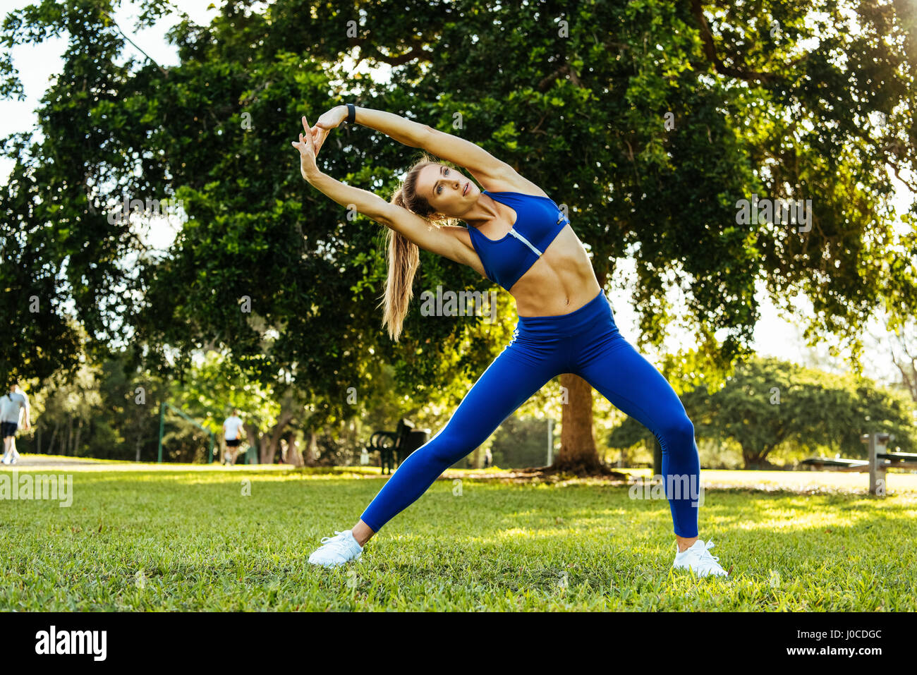 Bending over sideways hi-res stock photography and images - Alamy